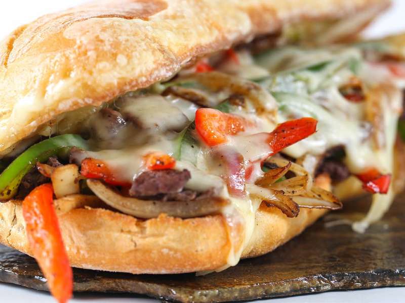 Ultimo!® Supreme Mozzarella and Provolone Pizza Cheeses